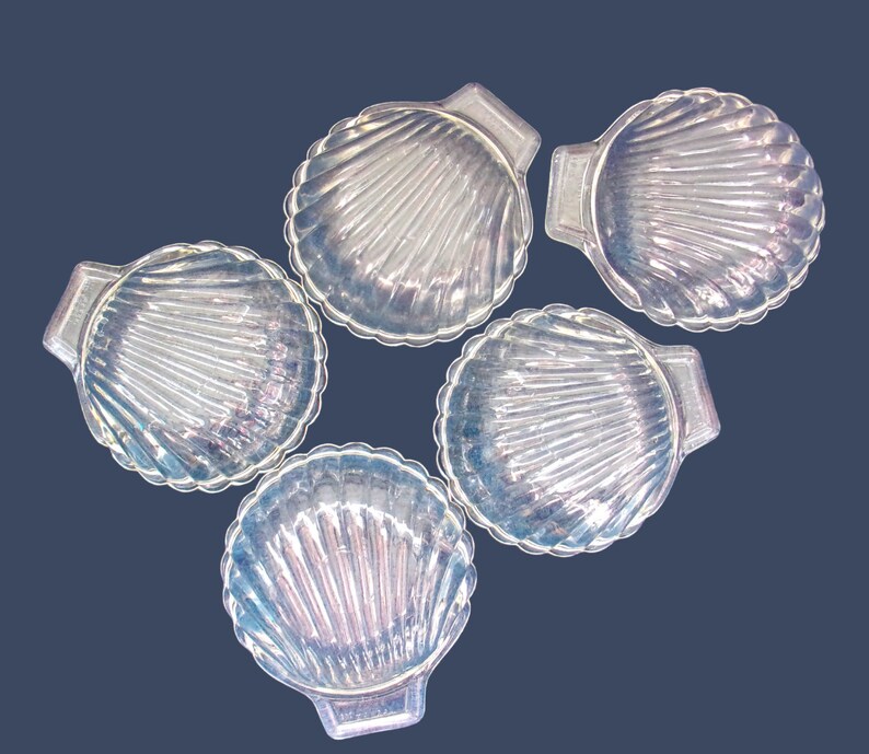 Vintage Pyrex Clear Glass Seashell Bowls for Stylish Summer ...