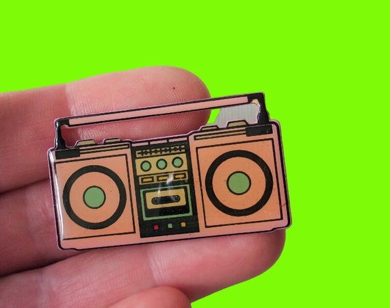 Pink Radio Brooch Ghetto Blaster Music Gift Unisex Ca… - Gem