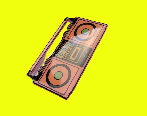 Pink Radio Brooch Ghetto Blaster Music Gift Unisex Ca… - Gem