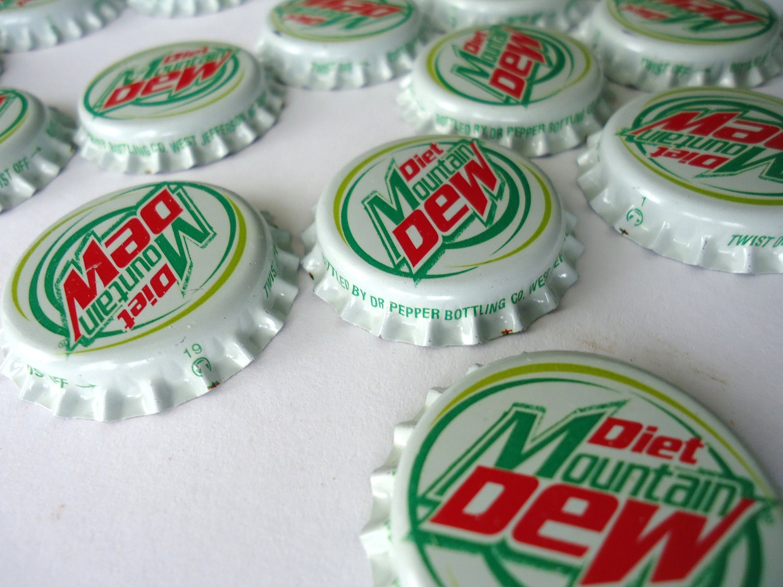 100 Diet Mountain Dew Soda Bottle Caps Lot - Etsy