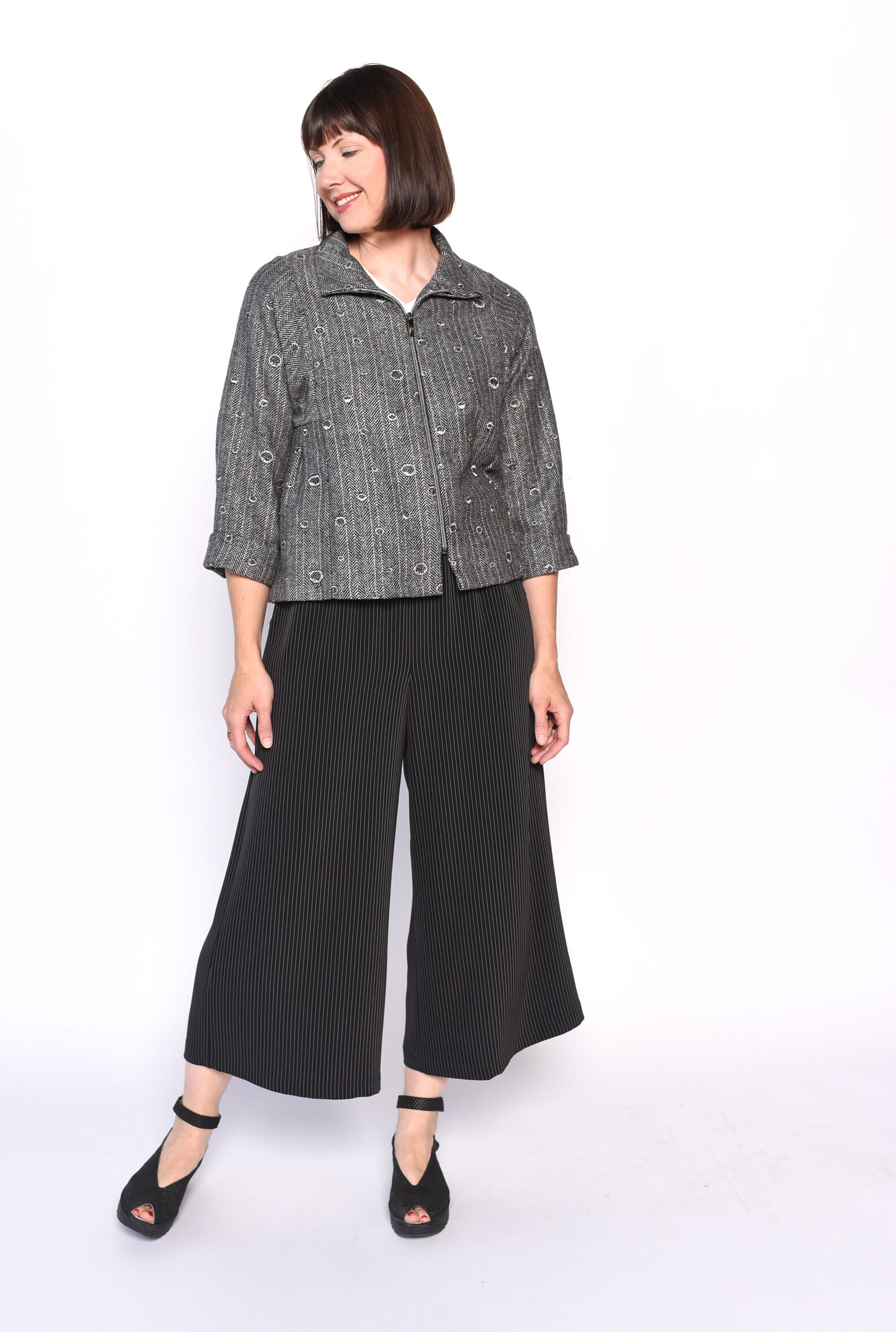 The Sewing Workshop PDF Sewing Pattern - the Quincy Top. Sizes 1X, 2X ...