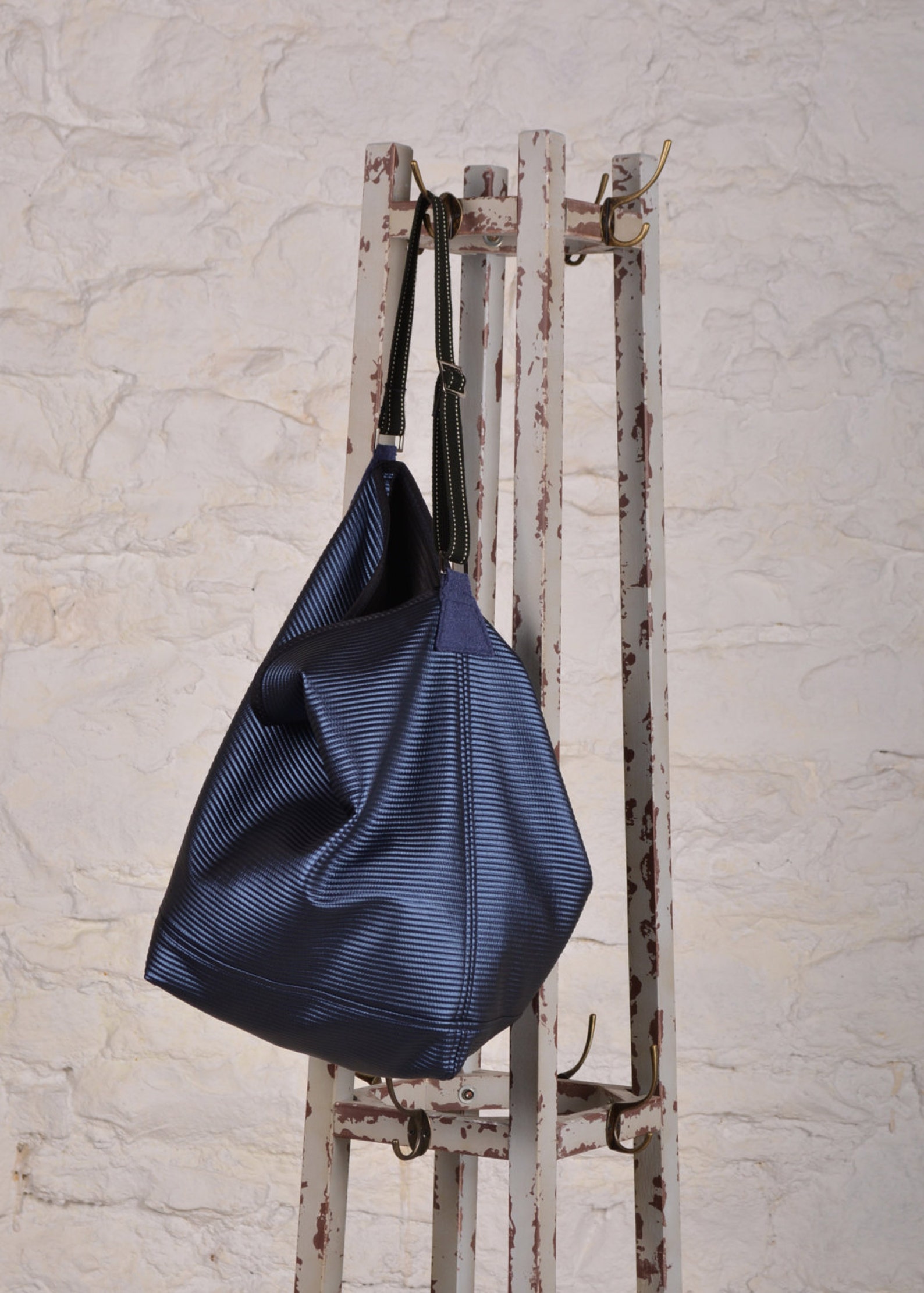 The Sewing Workshop PDF Sewing Pattern - Daily News Bag. Sewing ...