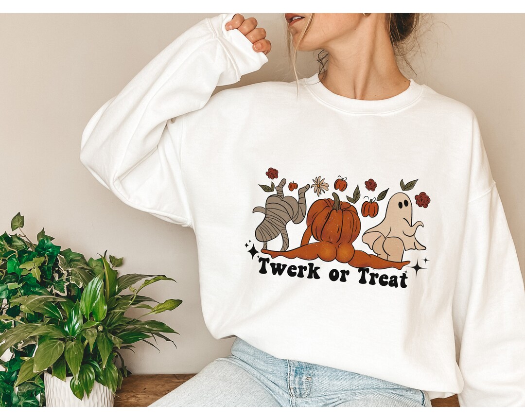 Funny Twerking Ghost Shirt for Halloween Dancer Sweater Cute Twerk ...