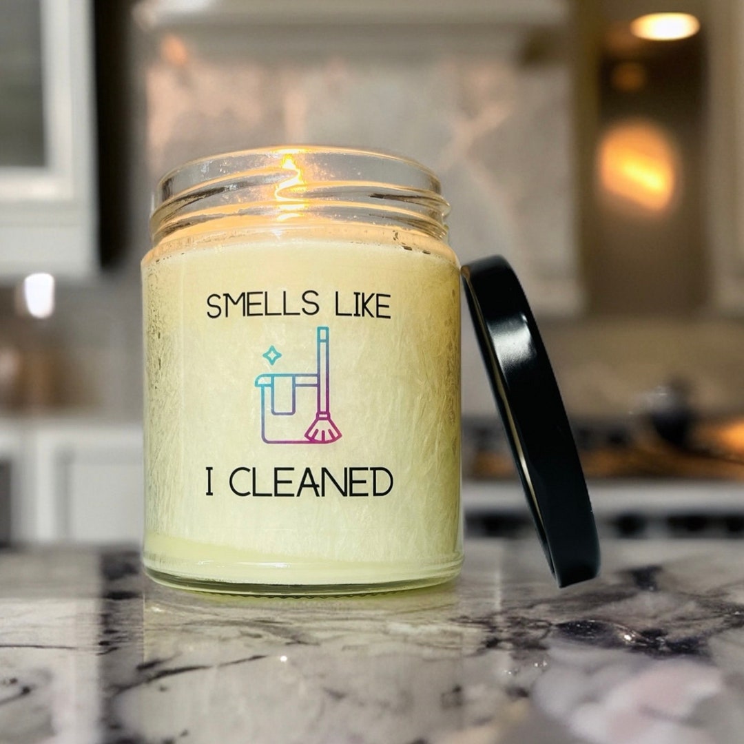 Smells Like I Cleaned, Funny Novelty Candles, Funny Gift for Women ...