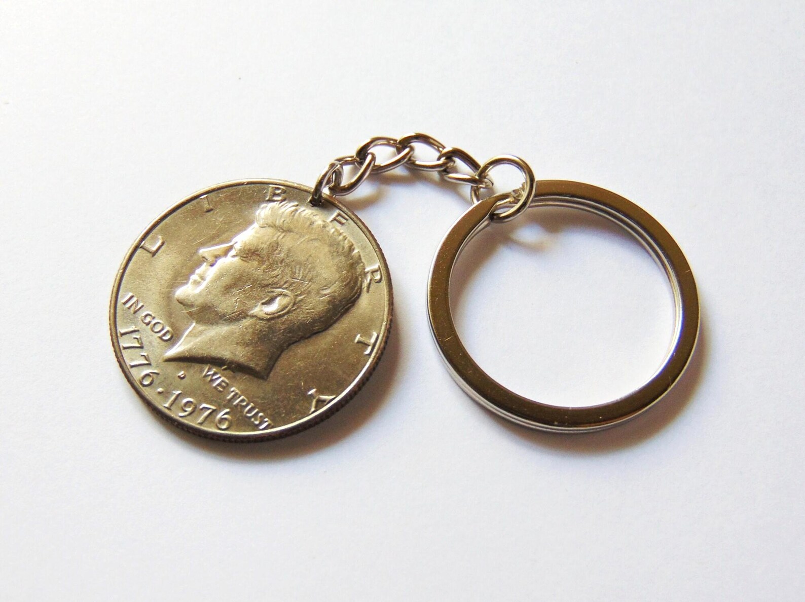 Kennedy Coin Keychain - 1776-1976 Half Dollar Commemorative Coin USA ...