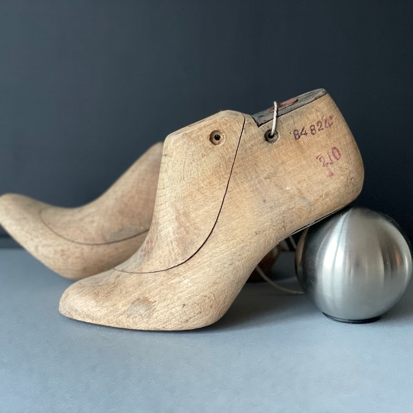 Wooden Shoe Form - Etsy