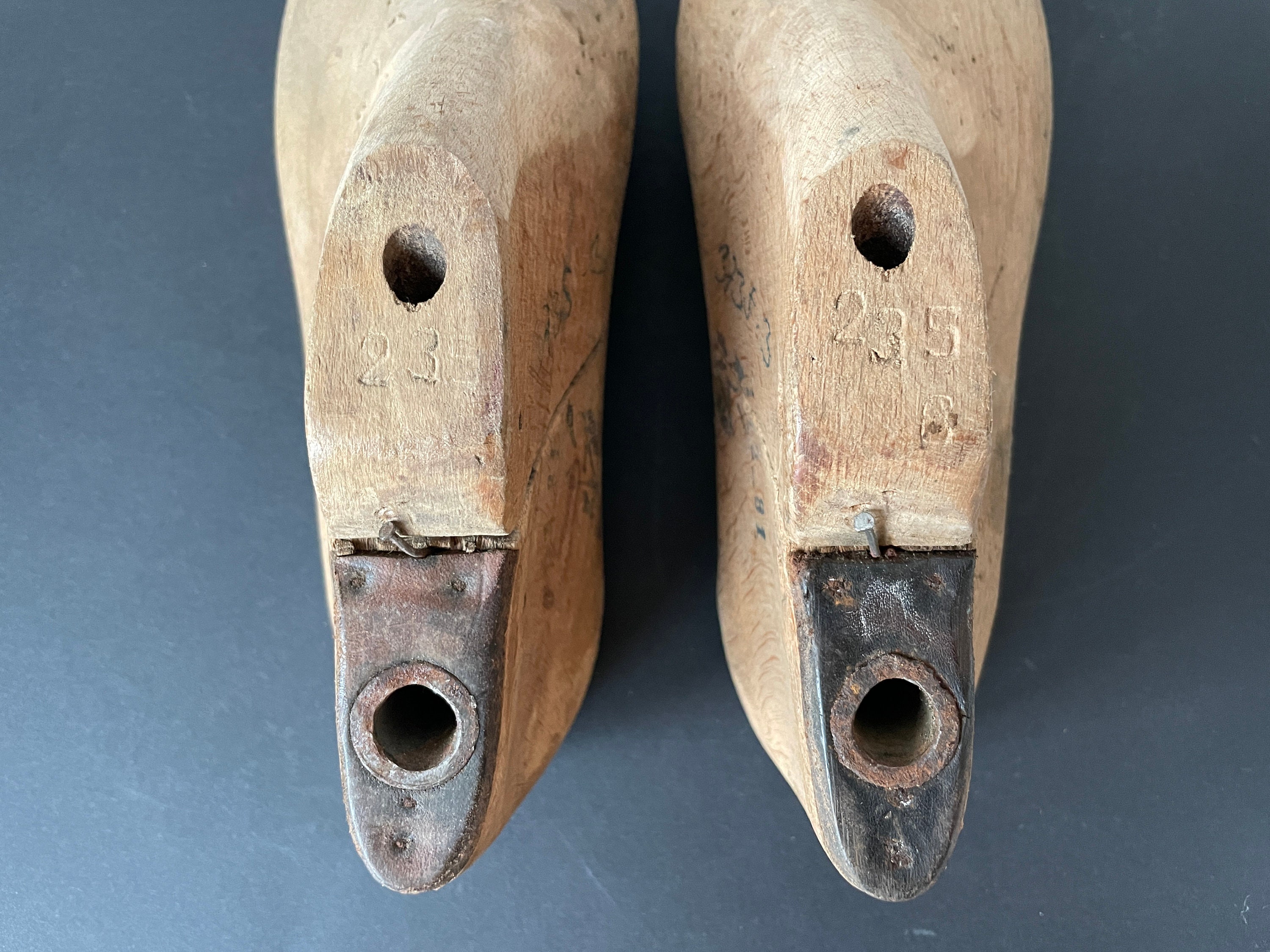 Shoe Lasts Vintage Wooden Shoe Lasts 235 Wooden Forms Shoes - Etsy