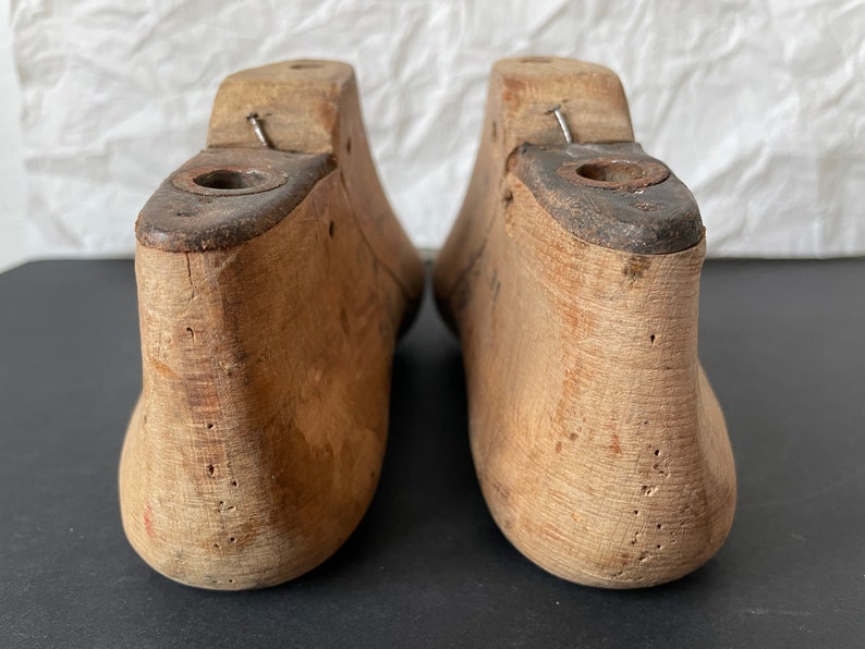 Shoe Lasts Vintage Wooden Shoe Lasts 235 Wooden Forms Shoes - Etsy