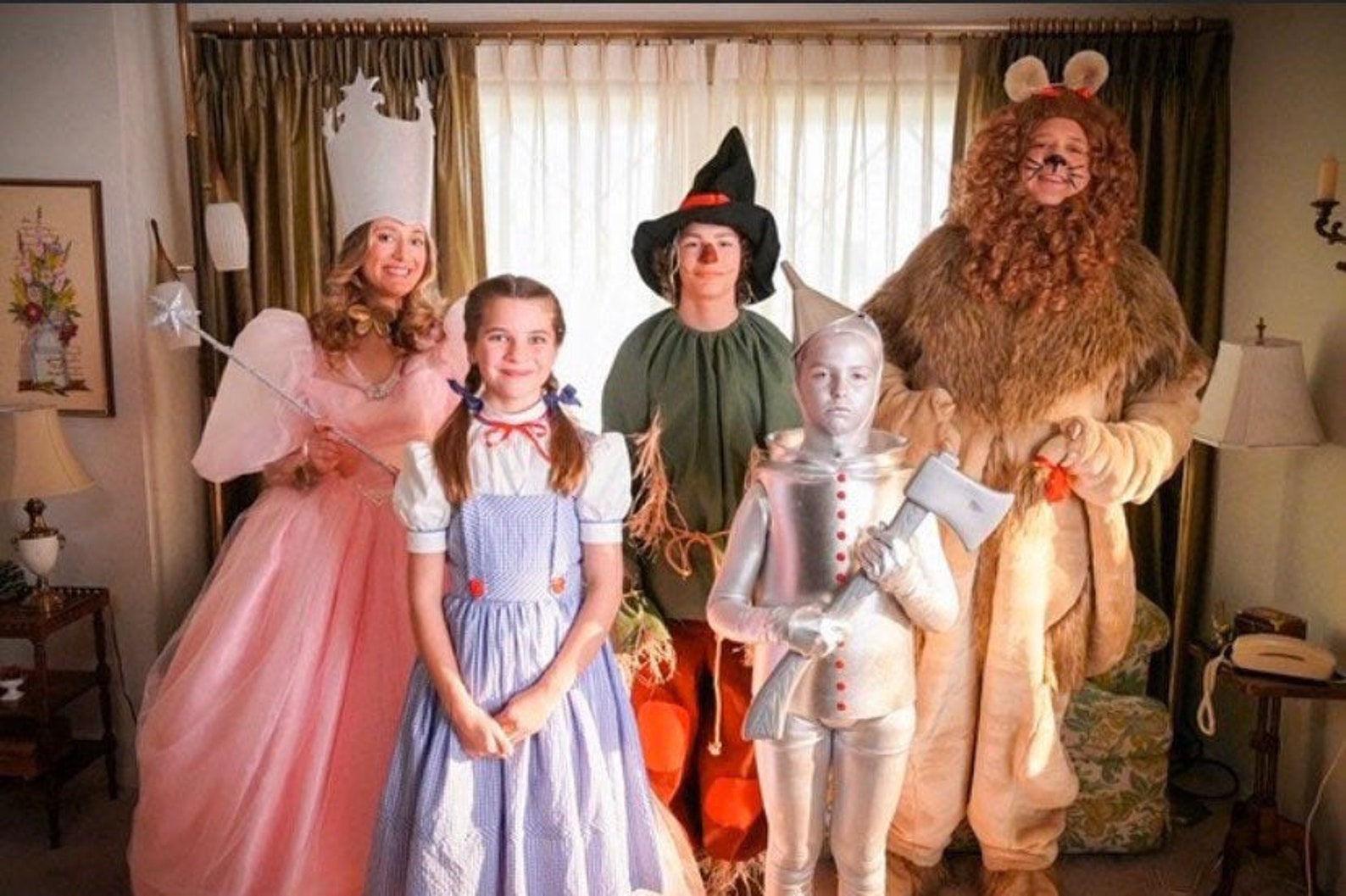 37 Glinda the Good Witch Star Wand as Seen on the Drew | Etsy