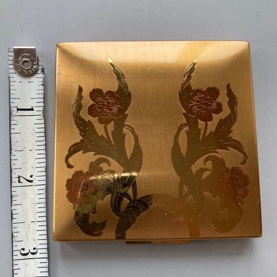 Elgin American Powder Compact - Gem