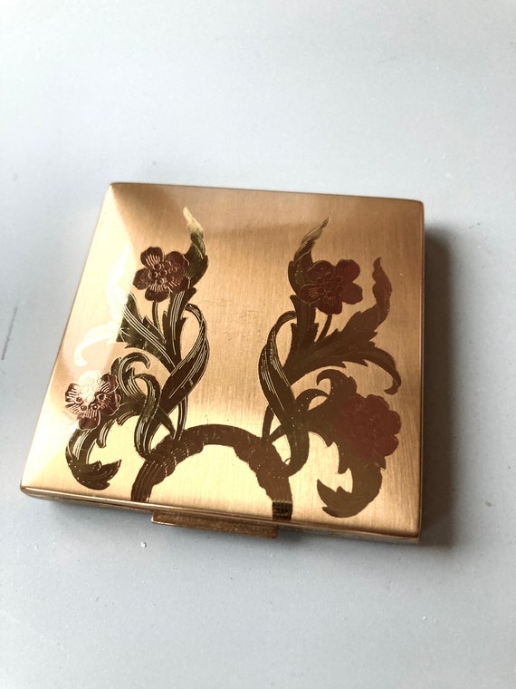 Elgin American Powder Compact - Gem