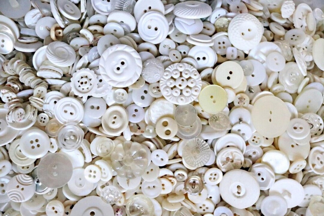 Vintage White Buttons , Antique White Buttons , Fancy Buttons Lot ...