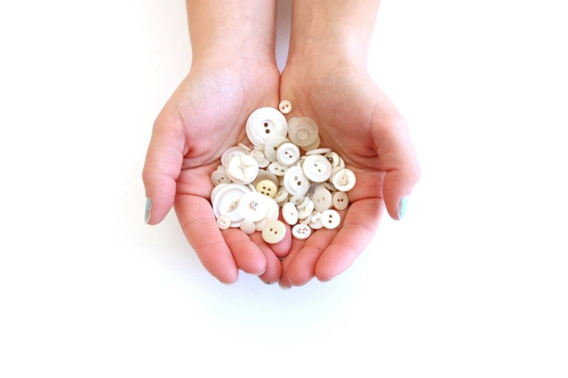 Vintage White Buttons , Antique White Buttons , Fancy Buttons Lot ...