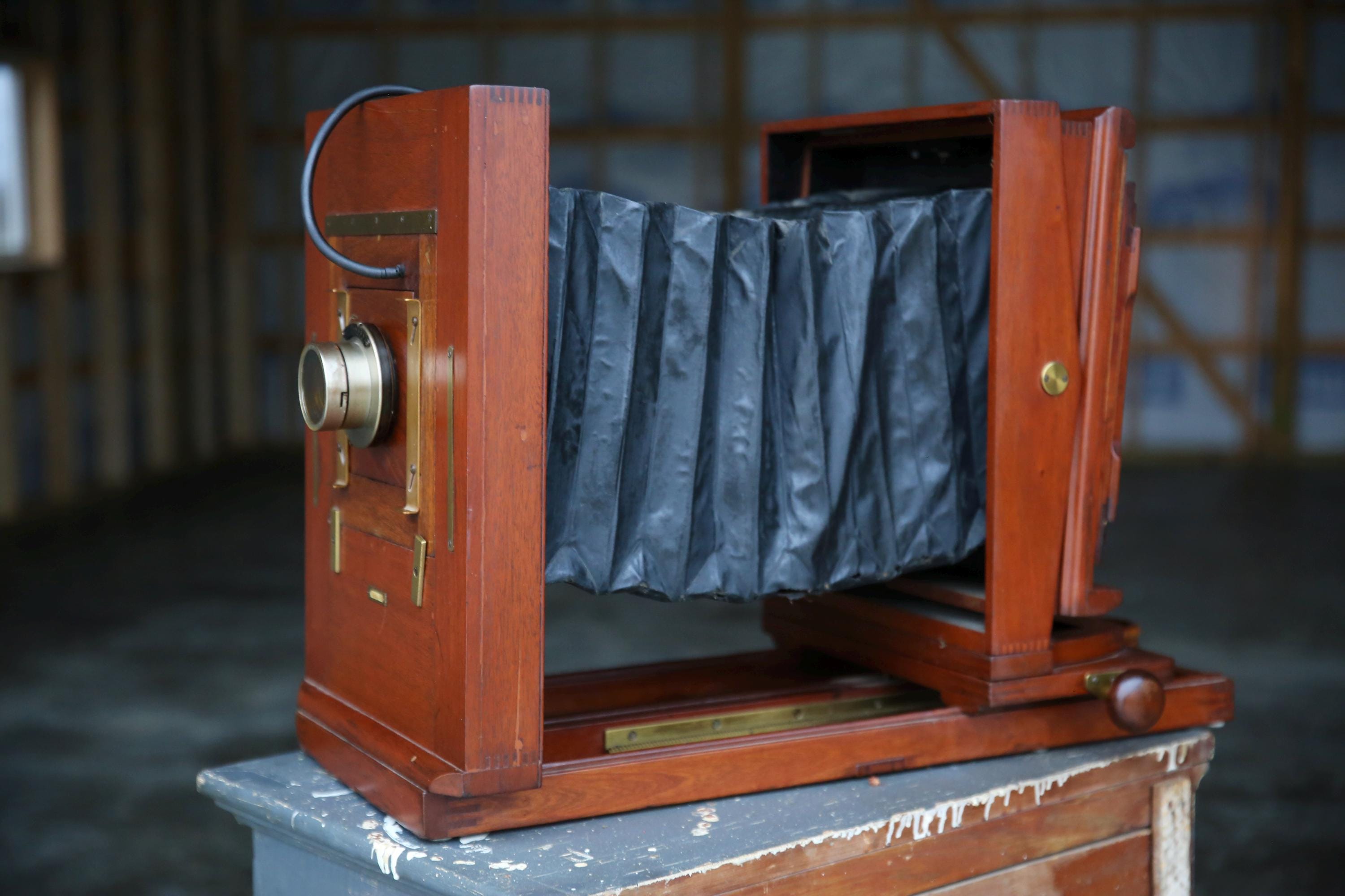 Antique Century Studio Camera Portrait Film Large Format Camera Turner ...