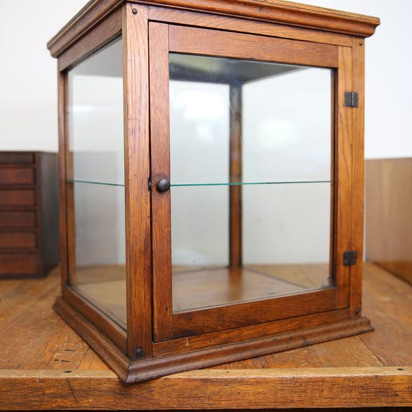 Wood Tabletop Display Case - Etsy