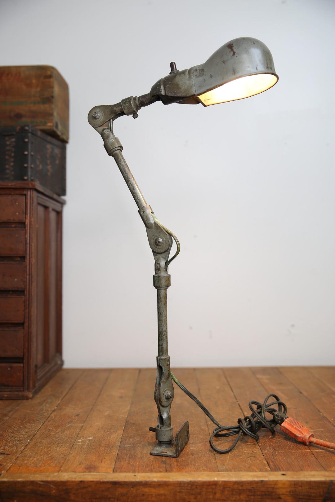 Vintage Industrial Light Fostoria Drafting Lamp Articulating Arm ...