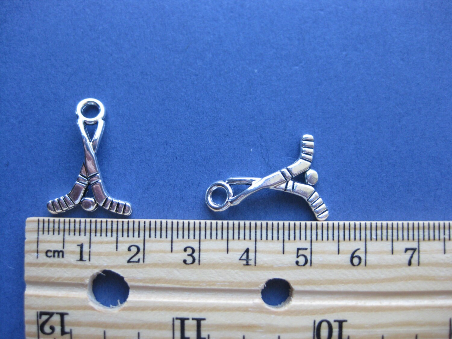 10 Hockey Stick Charms - Hockey Stick Pendants - Hockey Stick - Hockey ...