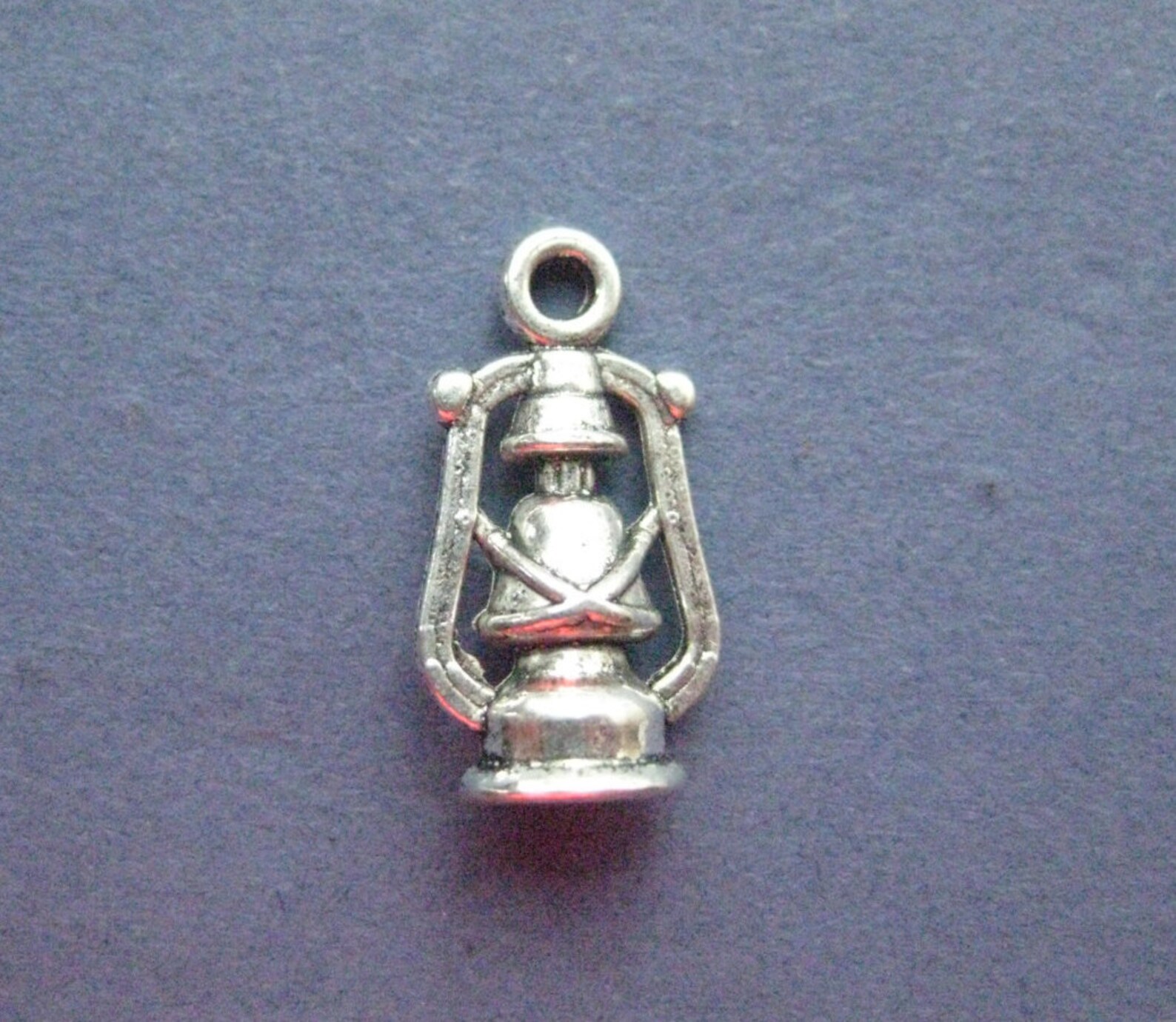 6 Oil Lamp Charms - Oil Lamp Pendants - Lantern Charm - Lanterns ...
