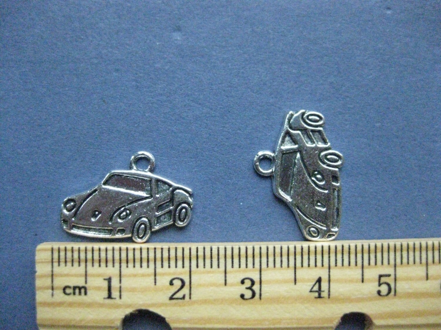 10 Race Car Charms - Race Car Pendant - Car Charm - Race Car - Racing ...