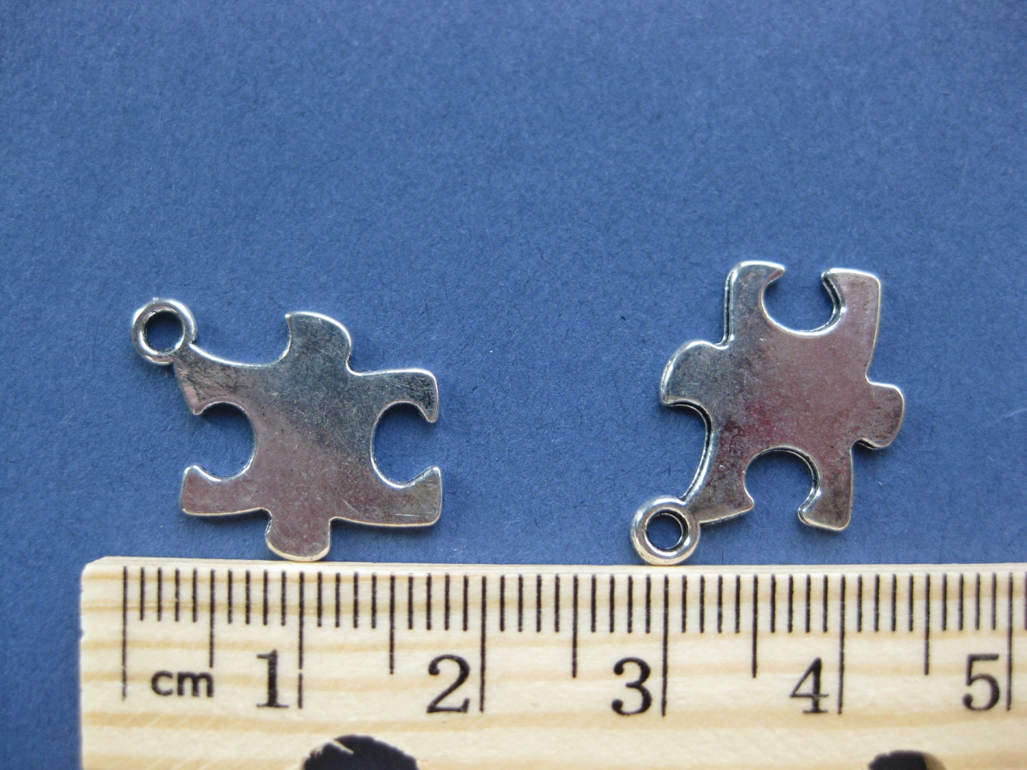 10 Puzzle Piece Charms - Puzzle Piece Pendants - Autism Awareness Charm ...
