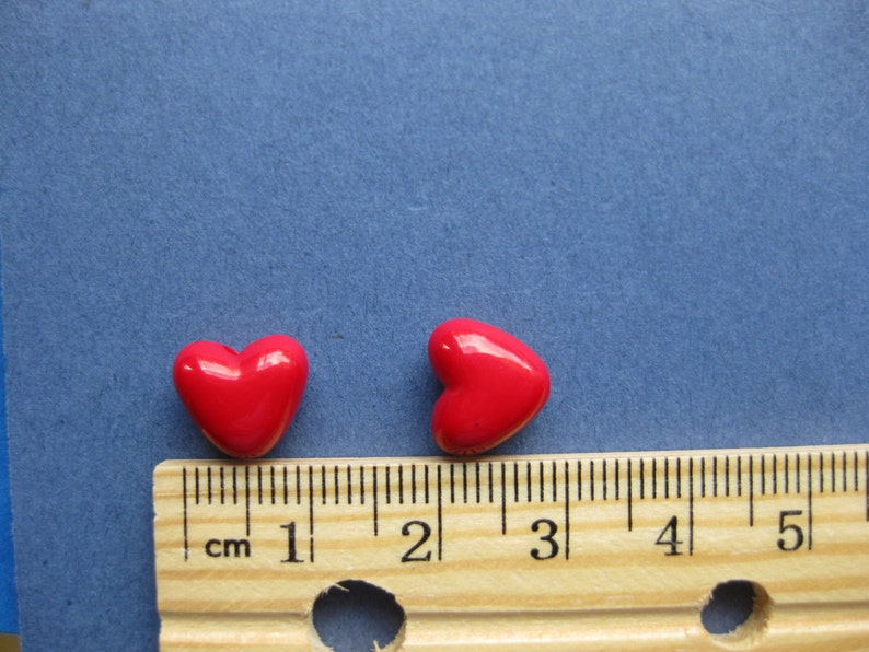 25 Heart Beads - Red Heart Beads - Red Hearts - Hearts - Red Beads ...