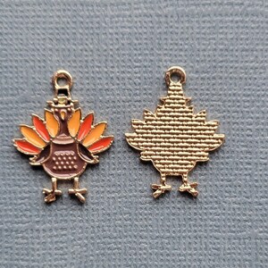 5 Turkey Charms - Turkey Pendants - Fall Charm - Thanksgiving Charm ...