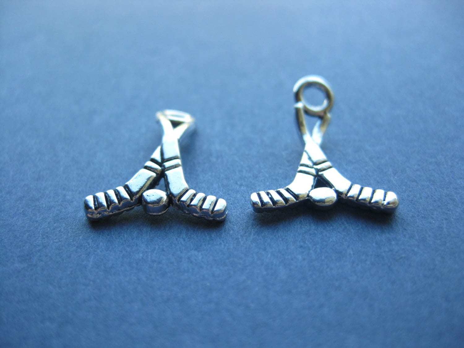 10 Hockey Stick Charms - Hockey Stick Pendants - Hockey Stick - Hockey ...