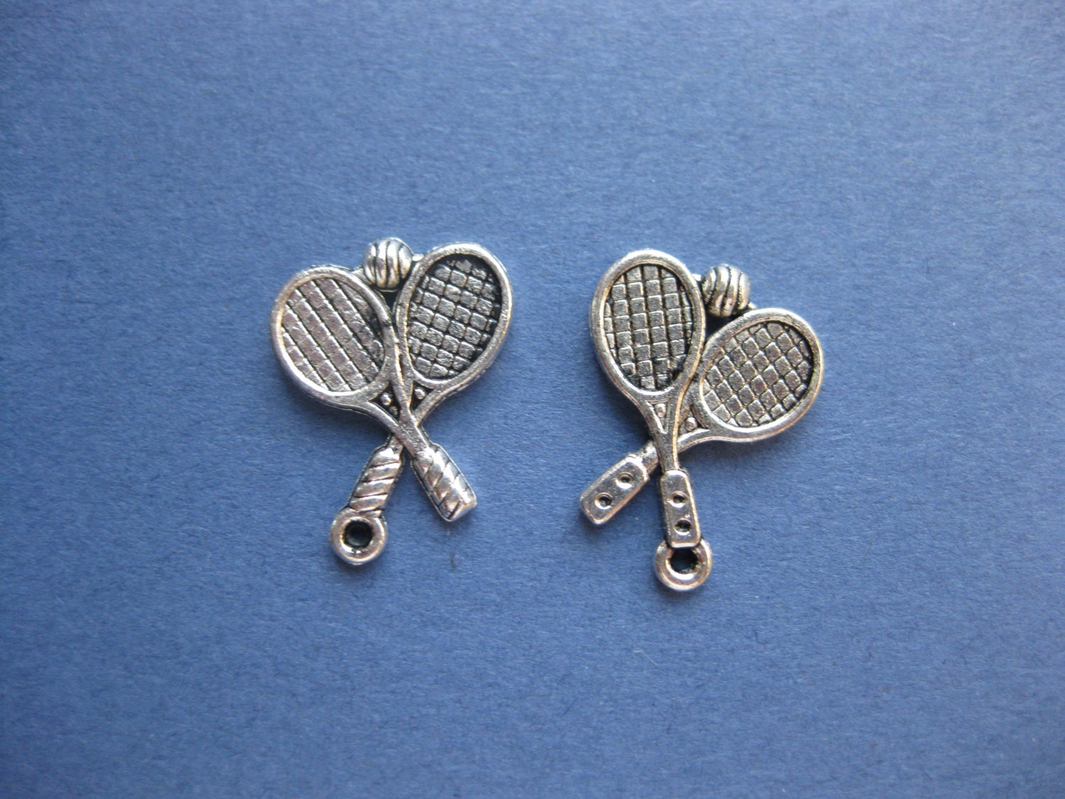10 Tennis Racket Charms - Tennis Racket Pendants - Tennis Charm ...