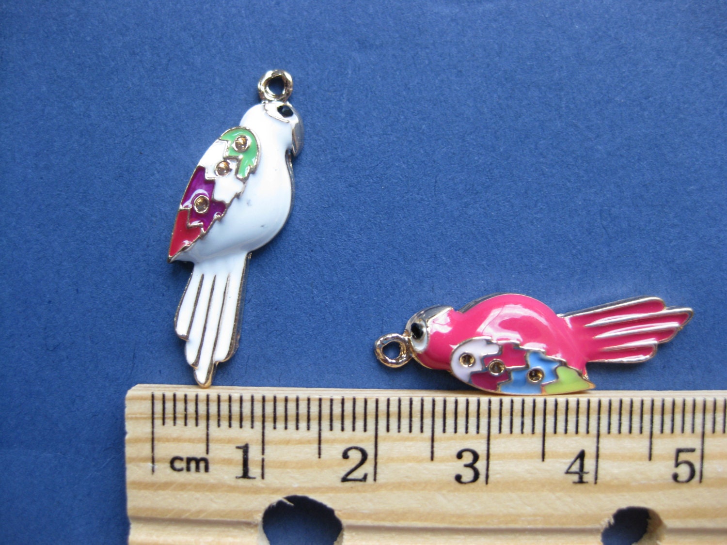 4 Parrot Charms Parrot Pendants Parrots Animal Charm - Etsy