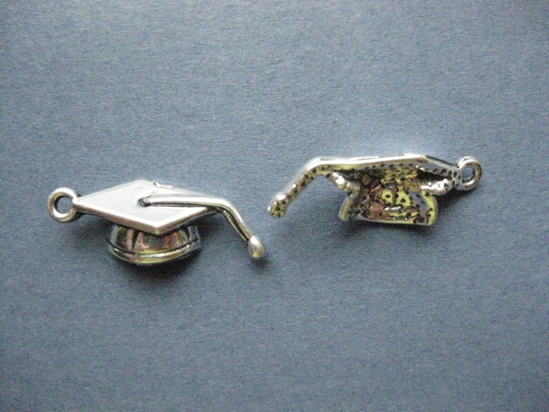 5 Graduation Hats Charms - Graduation Hats Pendants - Graduation Cap ...