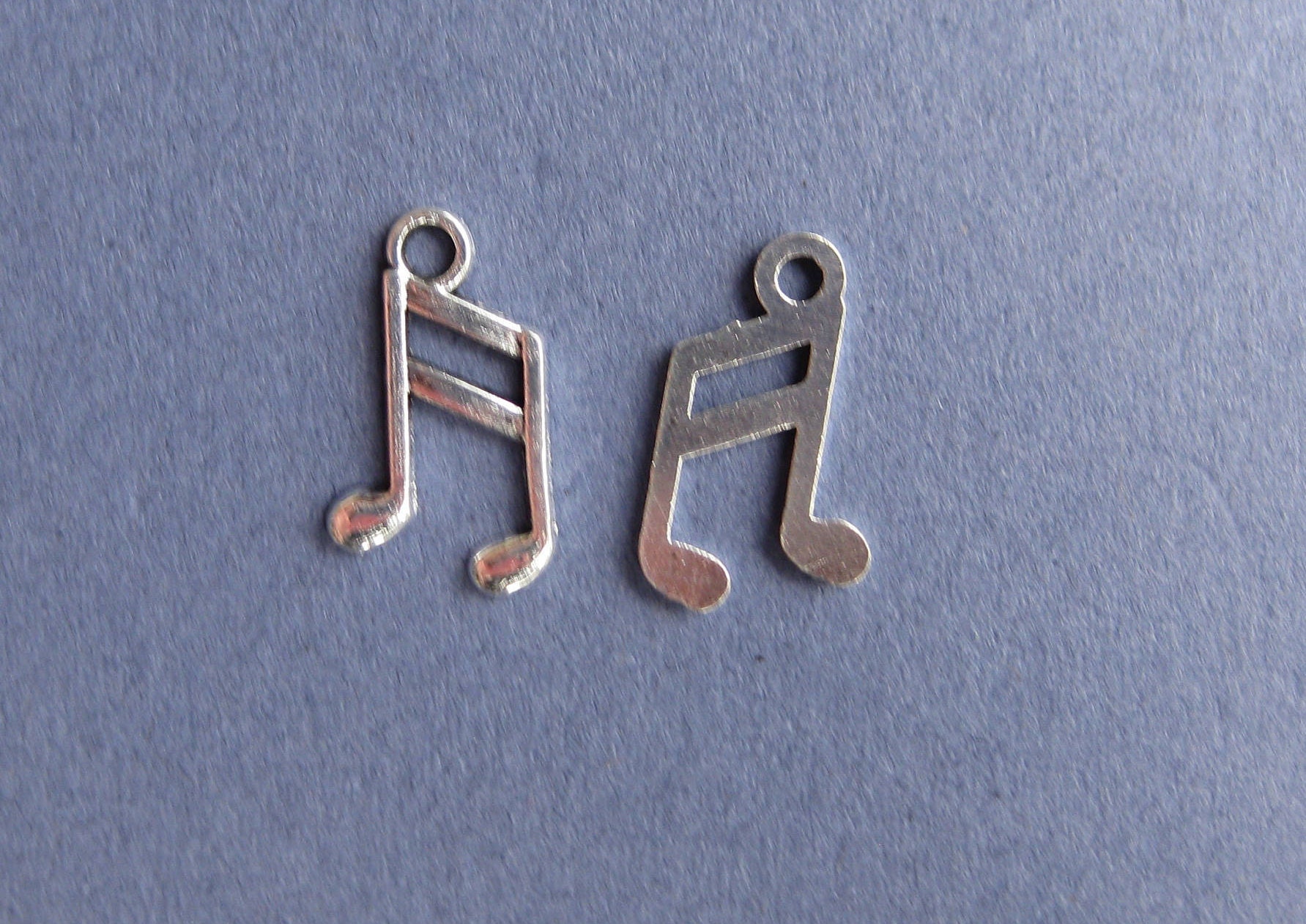 10 Music Note Charms - Music Note Pendants - Musical Note - Antique ...