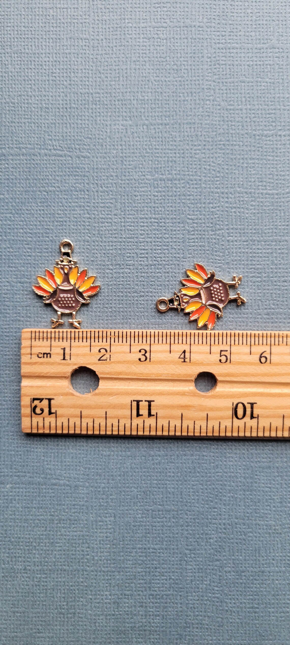 5 Turkey Charms - Turkey Pendants - Fall Charm - Thanksgiving Charm ...