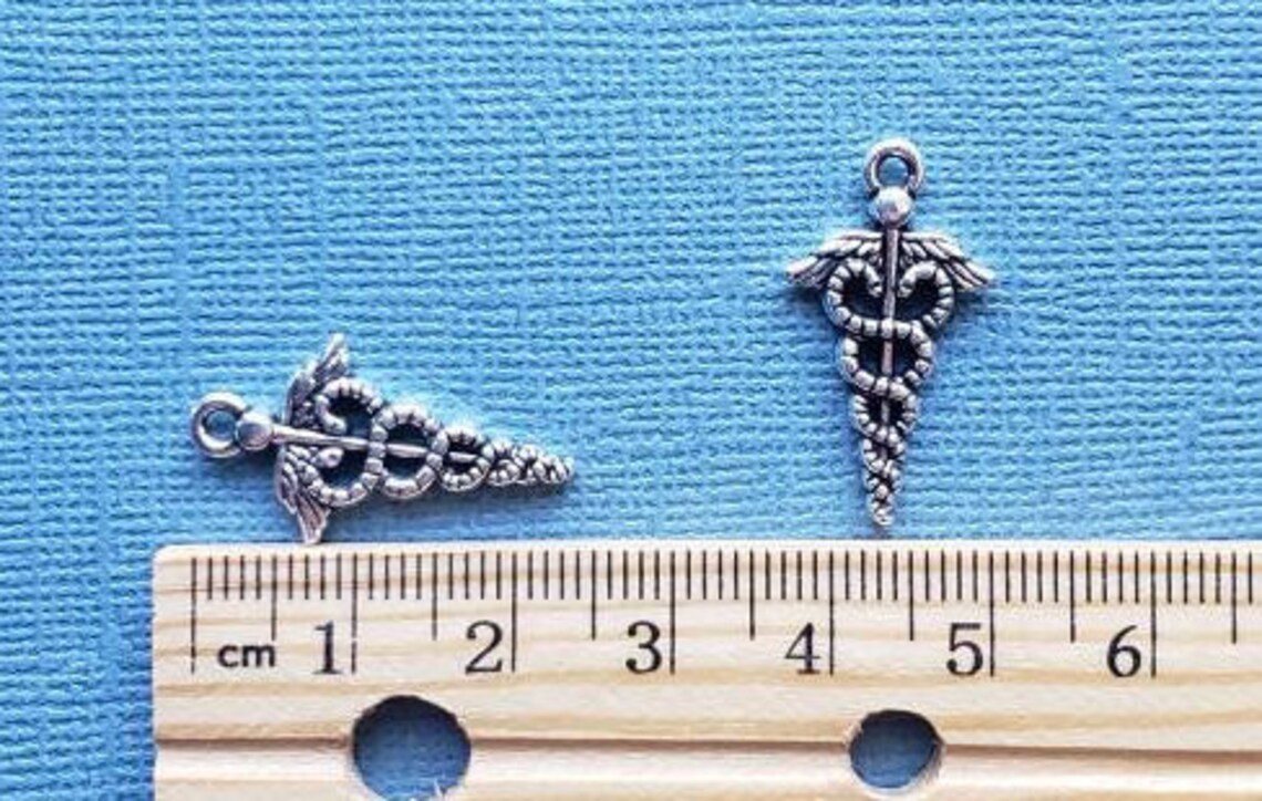 10 Caduceus Charms - Caduceus Pendants - Medical Charms - Antique ...