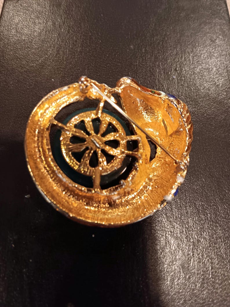 Craft Rams Head Broach - Etsy