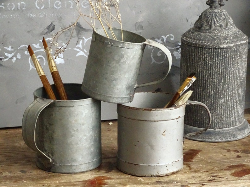 Antique Metal Measure Cup Handle Primitive Tin Liquid Measure - Etsy