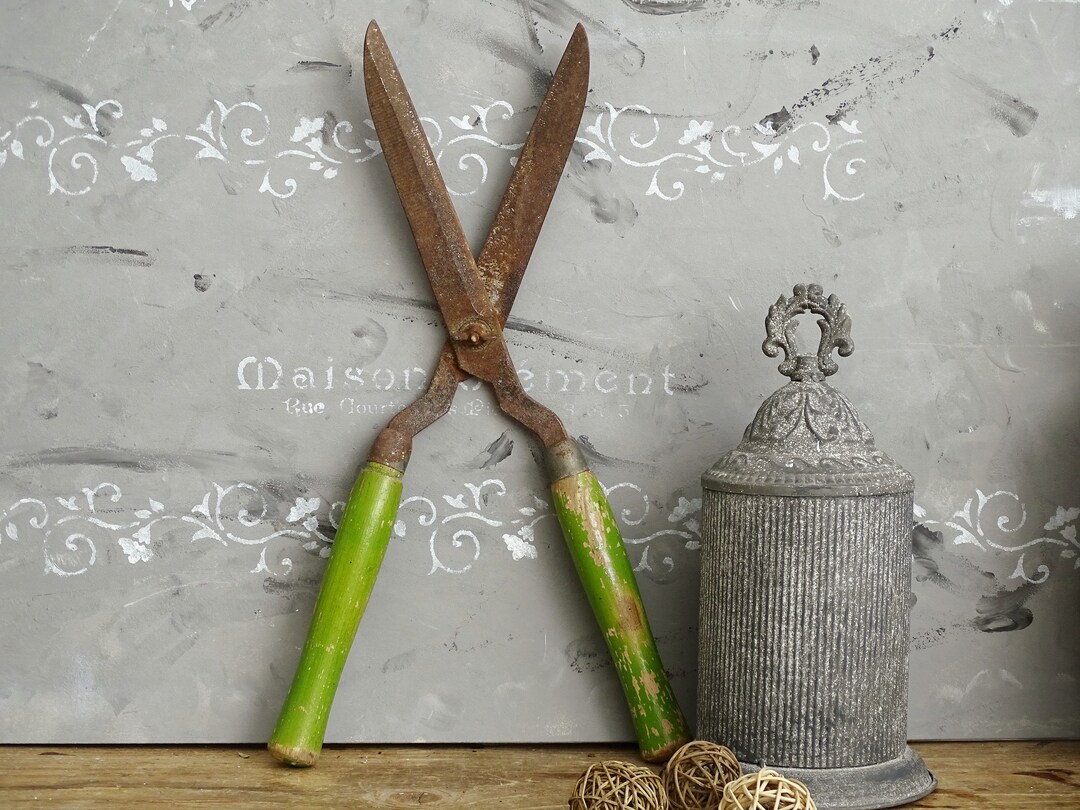 Rustic Garden Shears Green Wood Handles, Pruning Tool, Large Shears ...