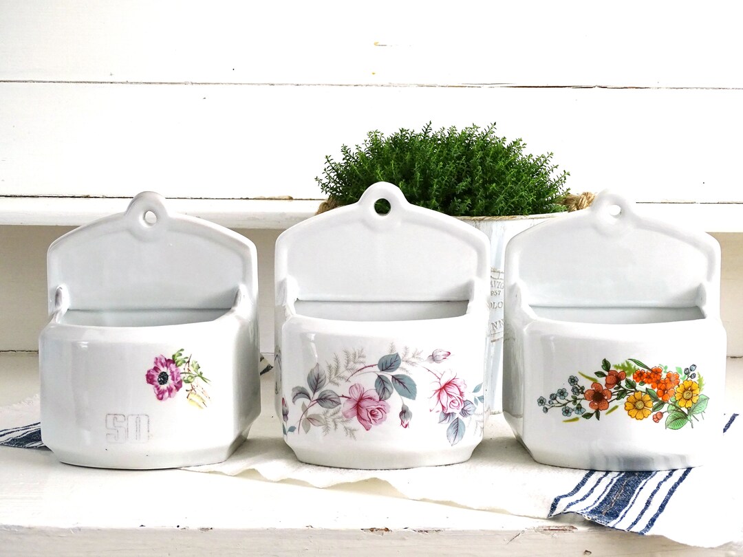 Floral Ceramic Salt Box Cellar Wall Hanging Salt Storage White ...