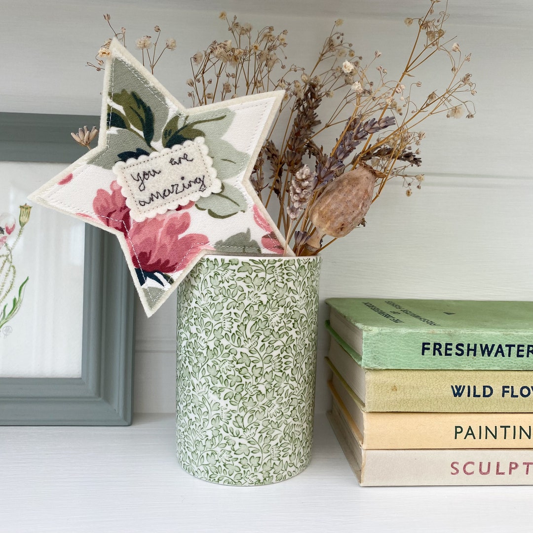 You Are Amazing Sign, Positivity Gift, Pen Pot Sign - Etsy