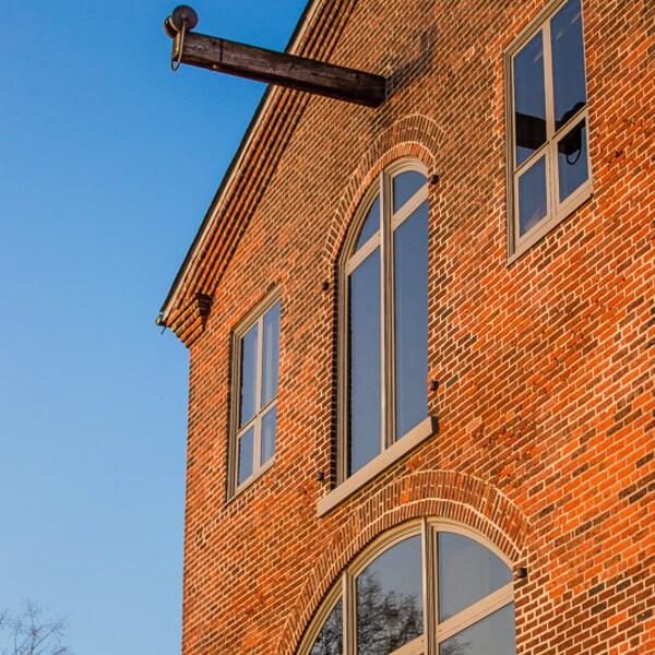 Building Photo - Etsy