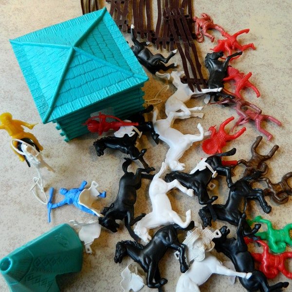 Vintage Plastic Toys - Etsy
