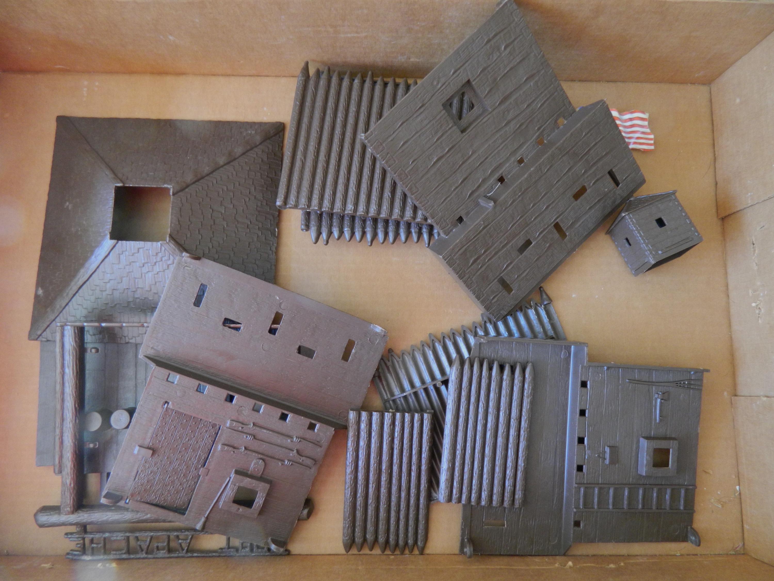 Vintage 1978 Marx 54mm Fort Apache Playset 4202 Plastic Fort & Toy ...