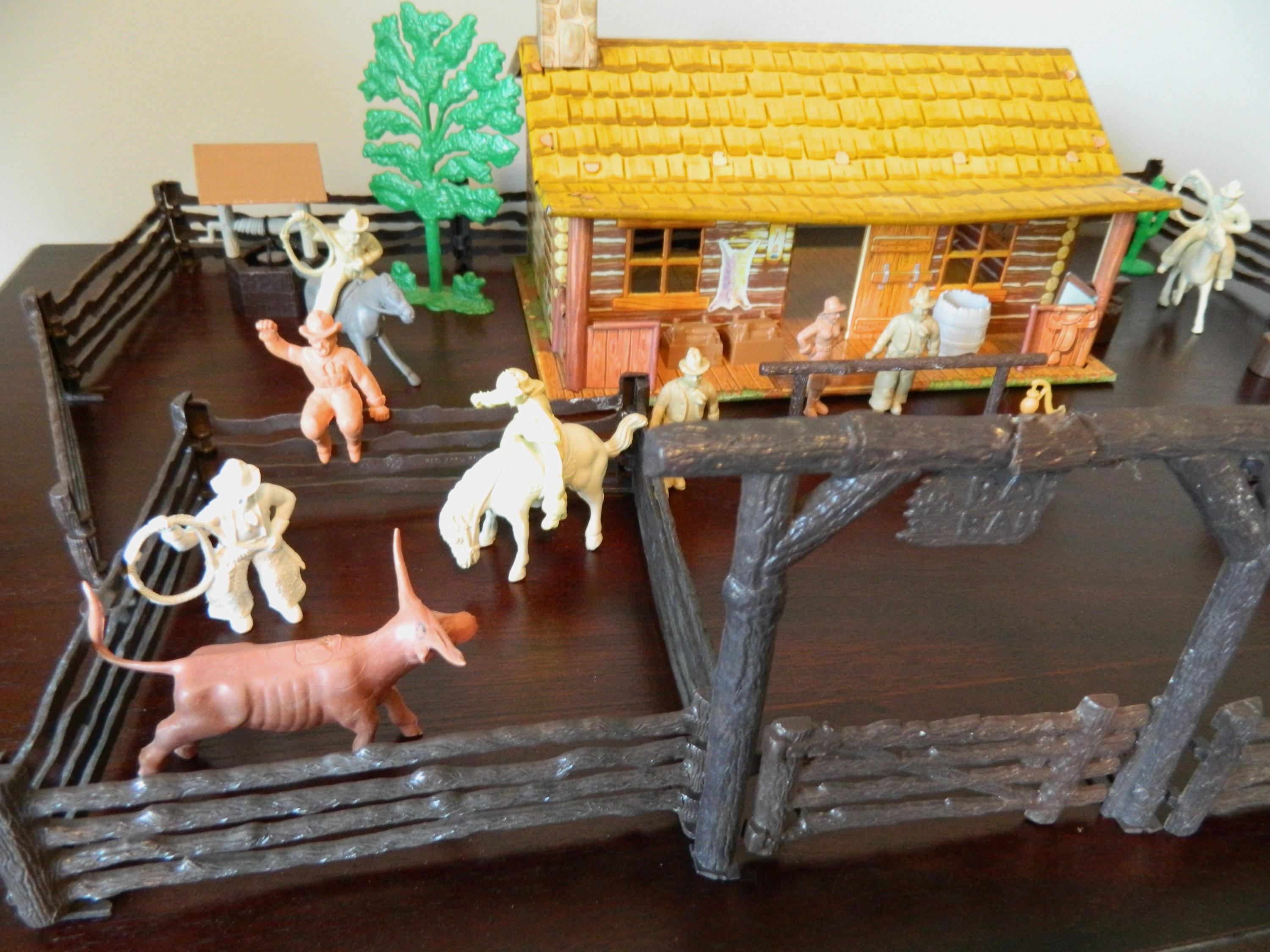 Vintage Original 1950s Marx 60mm Western Ranch Playset Toy Cowboys ...