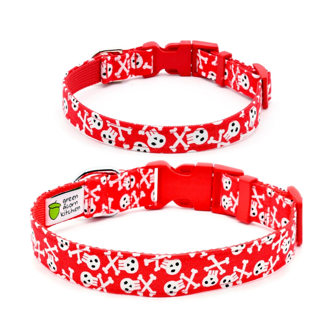 Skull and Crossbones Dog Collar • Pirate Skulls on Red • 5/8" or 1 ...