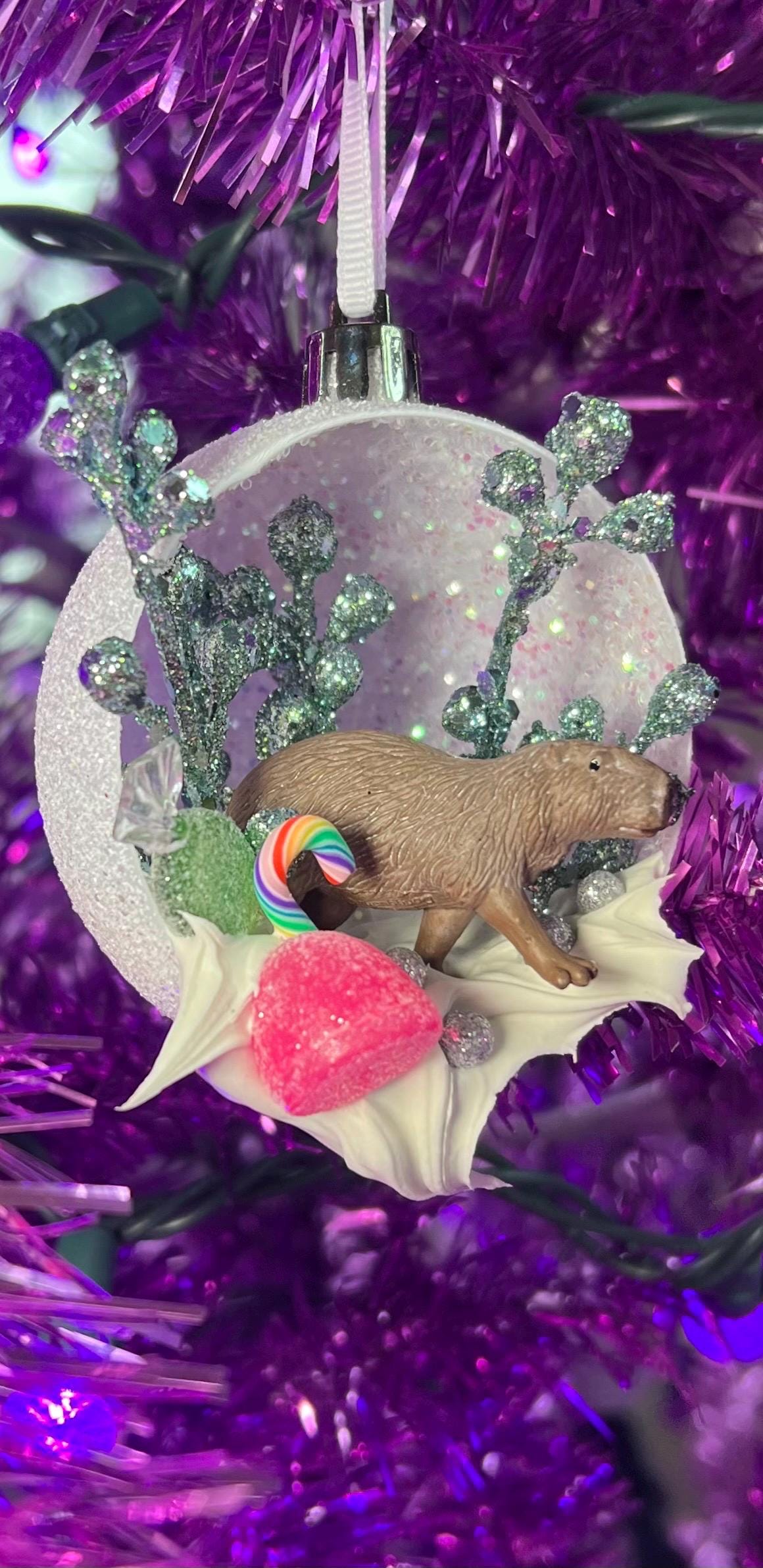 Capybara Christmas Ornament Terrarium - Etsy