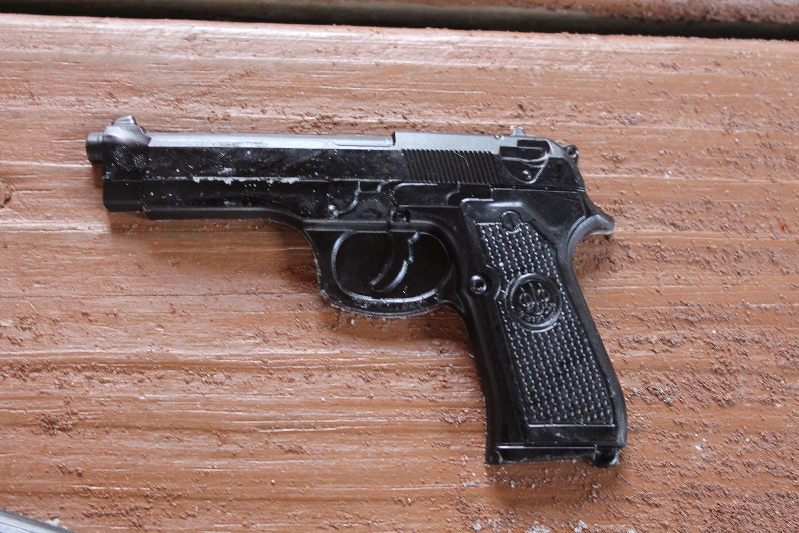 Gun Soap - Gift for Men - Gun Gift - Mini Gun - Police Officer Gift ...