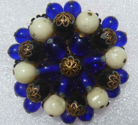 Vintage cobalt blue glass bead brooch- Haskell - Gem