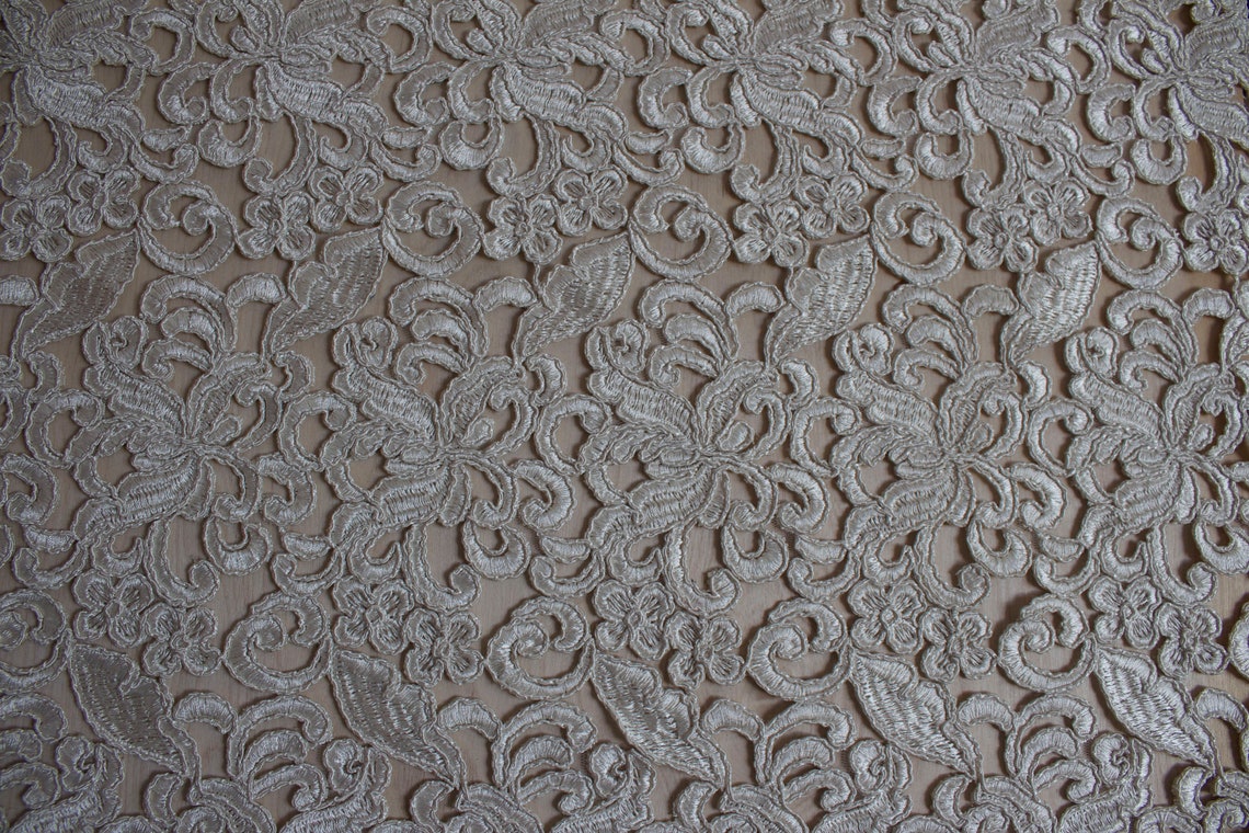 Guipure Lace Fabric, Floral Guipure Lace, French Lace - Etsy