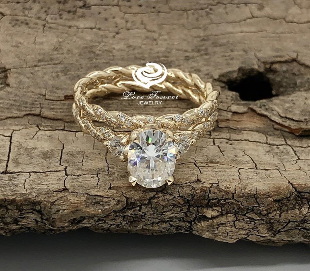 Solid Yellow Gold Oval Cut Wedding Set , Vintage Bridal Set, Flower ...