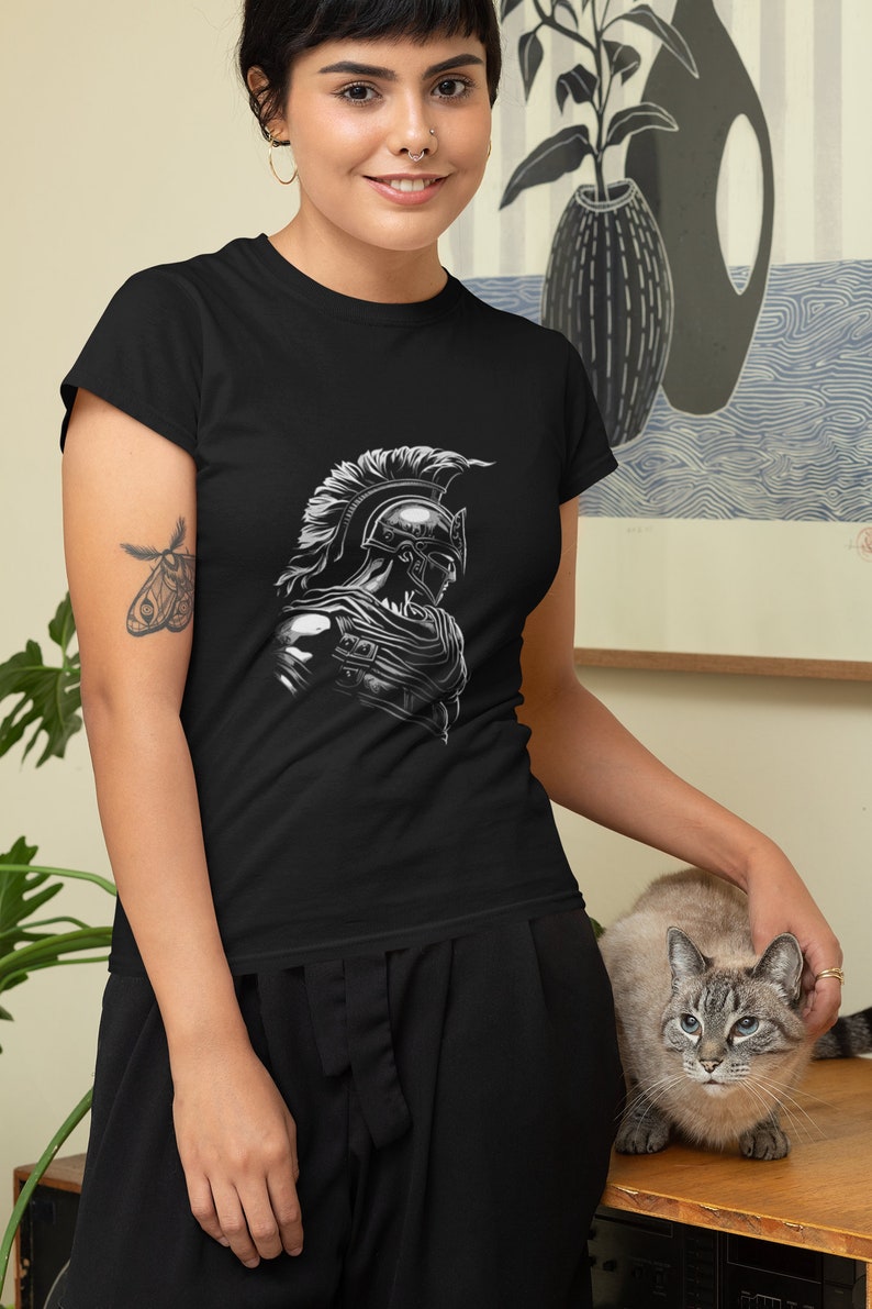 Spartan T-shirt Gladiator Warrior Emblem Spartacus Lady Fit Tee T Gift ...