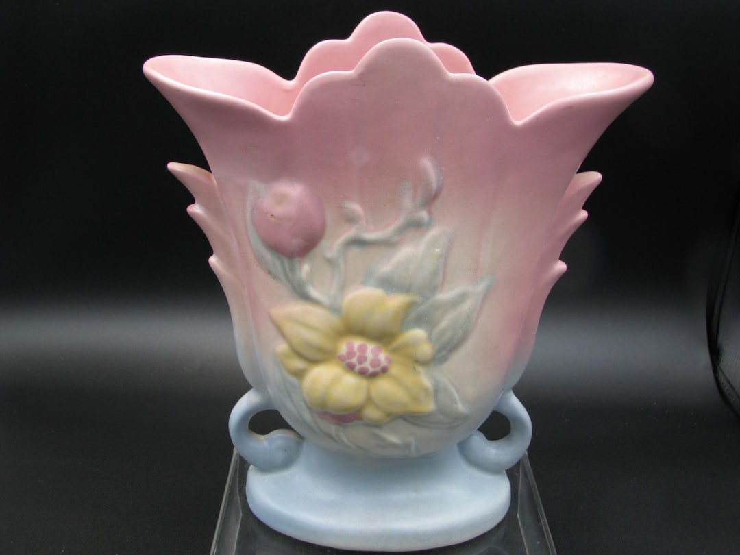 Hull Art Pottery Vase Magnolia Flower Floral Matte Finish Pink Blue USA ...